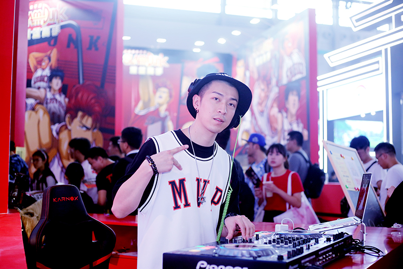 实拍上海CJ展花絮 -- 眼界，放眼世界