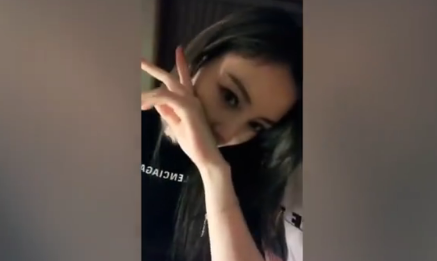 李小璐PGone合体视频曝光，两人搂抱还亲亲 - 360娱乐，你开心就好