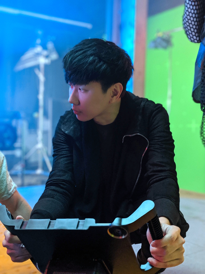 JJ林俊杰新歌《Wonderland》MV未来科技感爆表 16年梦想述说人与AI - 360娱乐，你开心就好