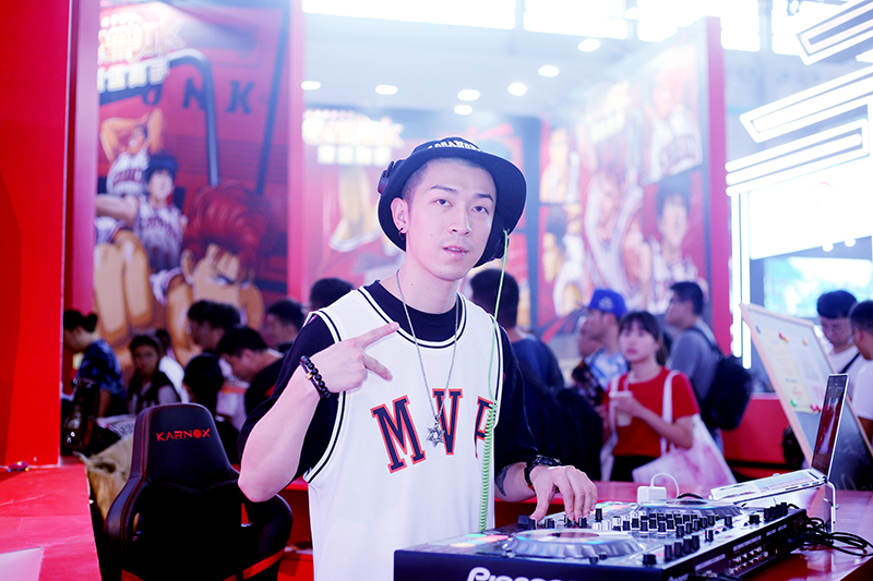 实拍上海CJ展花絮 -- 眼界，放眼世界